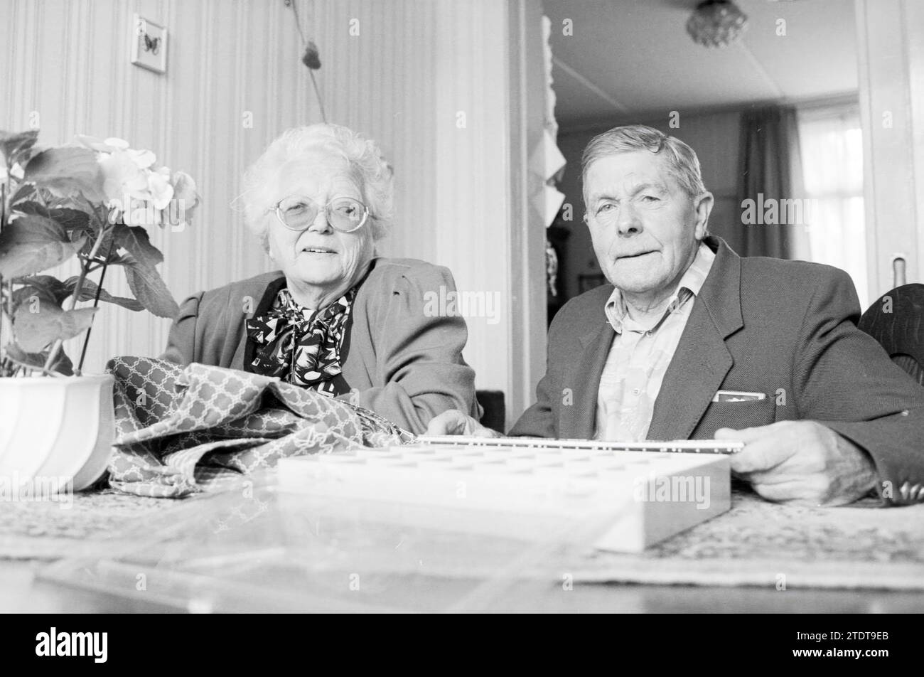 Family Weijers married for 50 years, Hillegom, 01-09-1992, Whizgle News ...