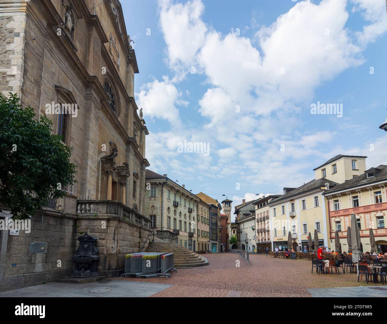 Bellinzona: square Piazza Collegiata, Old Town in Bellinzona, Ticino ...