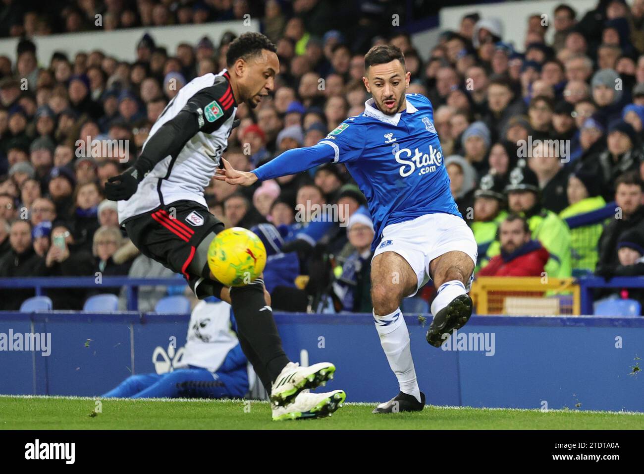 Dwight McNeil of Everton crosses the ball during the Carabao Cup ...