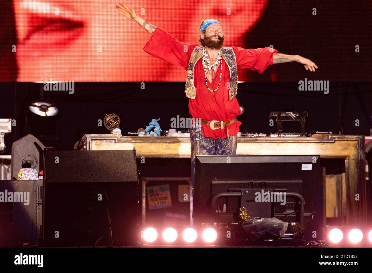 Italian singer-songwriter, Lorenzo Cherubini, also known as, alias ...