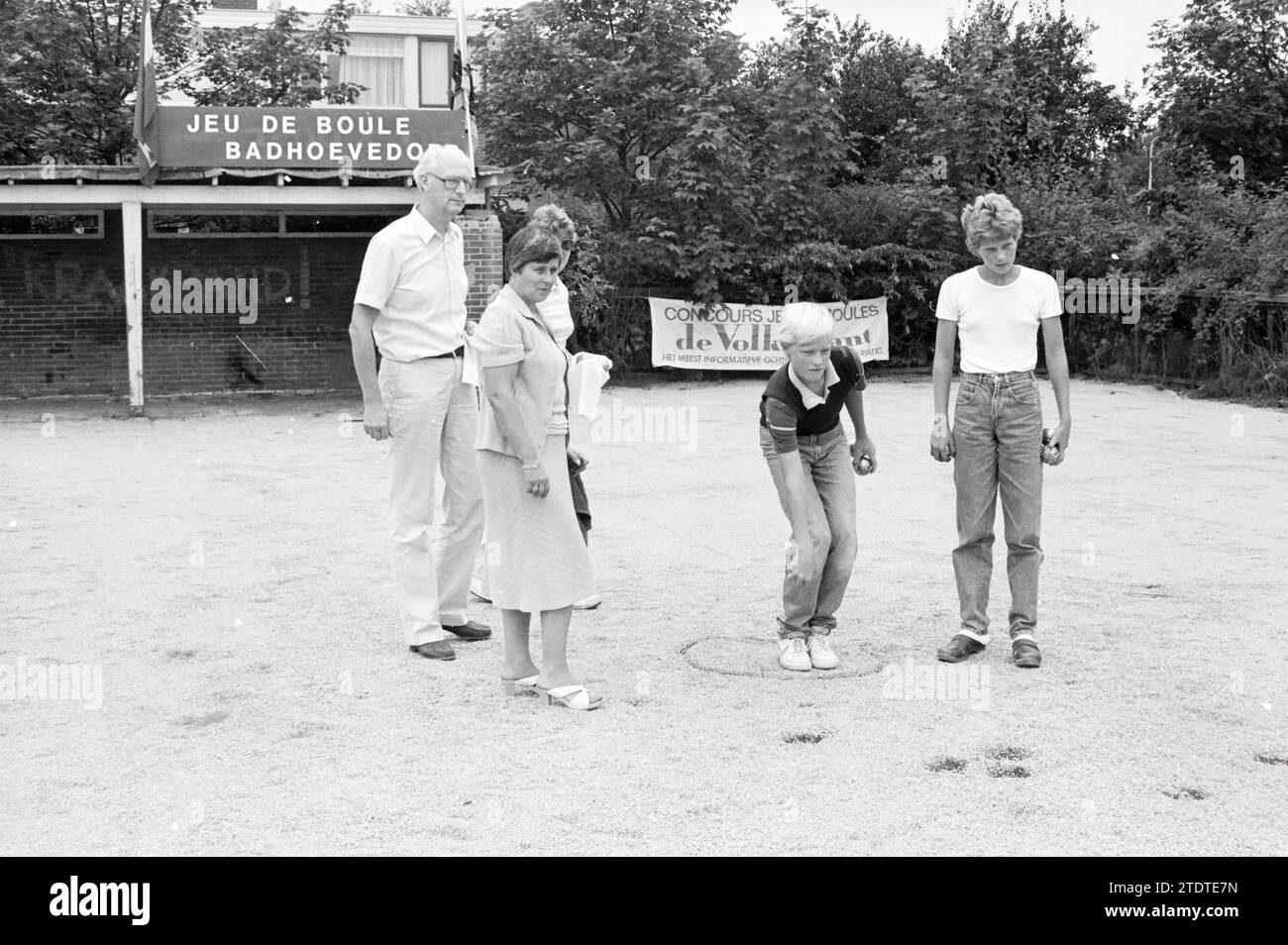 Jeu de boule court badhoevedorp hi-res stock photography and images - Alamy