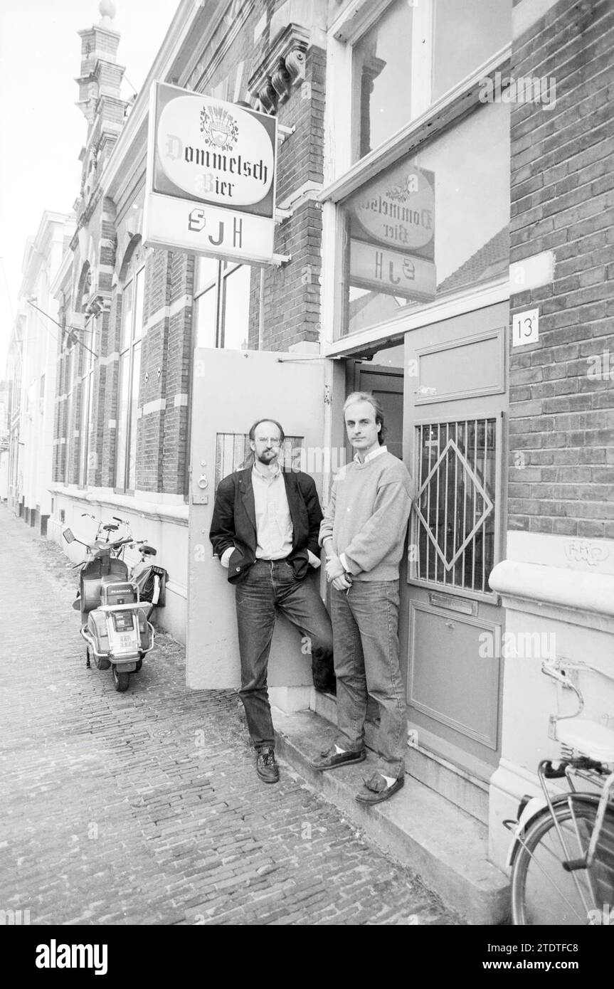 Mr van mil hi-res stock photography and images - Alamy