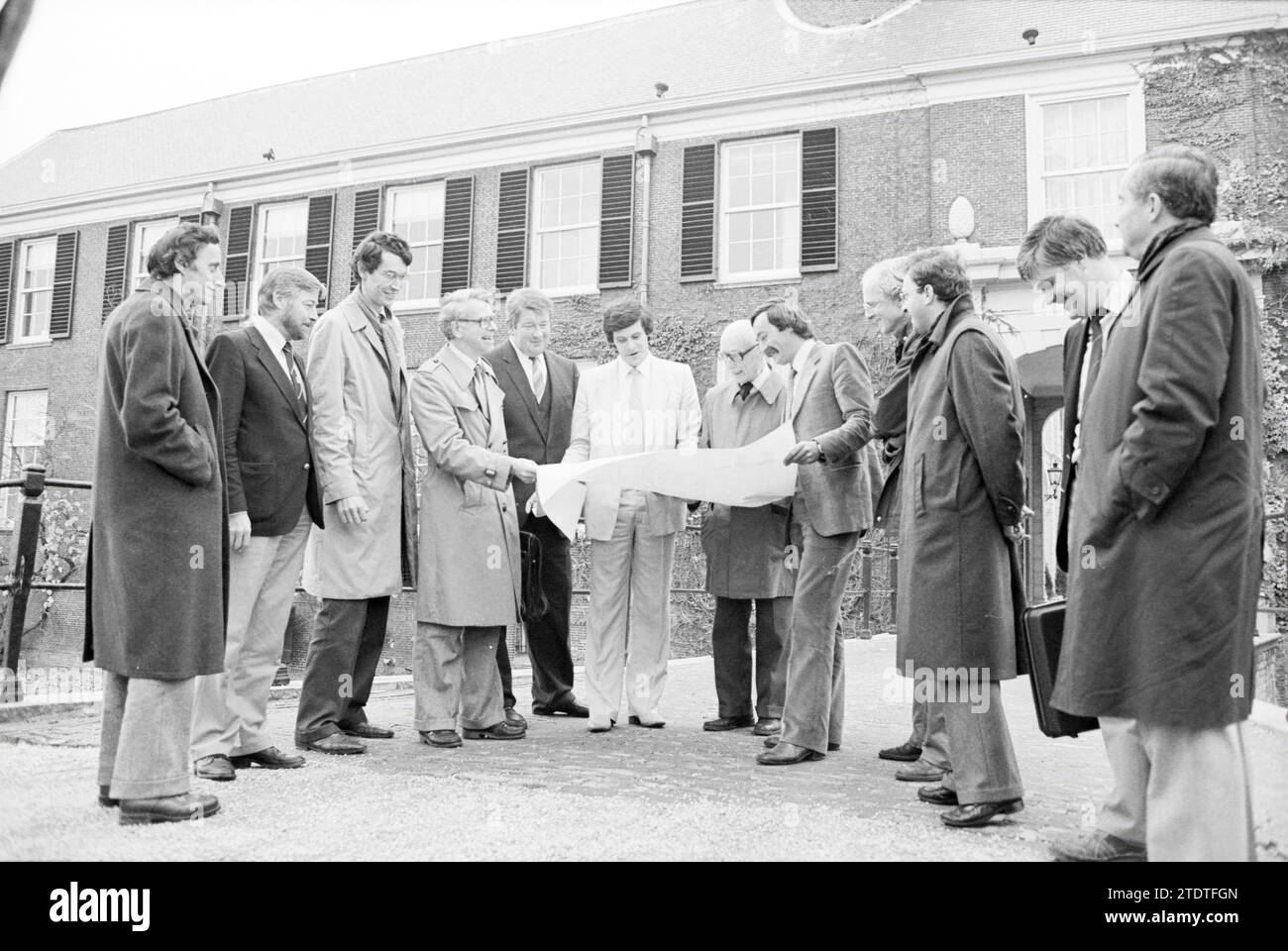 Judge haak hi-res stock photography and images - Alamy