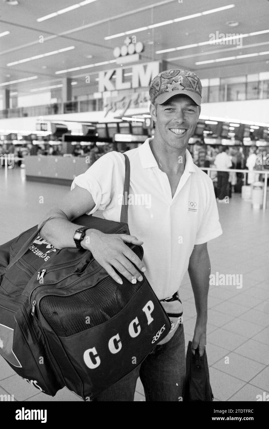 Gerard Lenting, Schiphol, Schiphol, 03-08-1995, Whizgle News from the ...