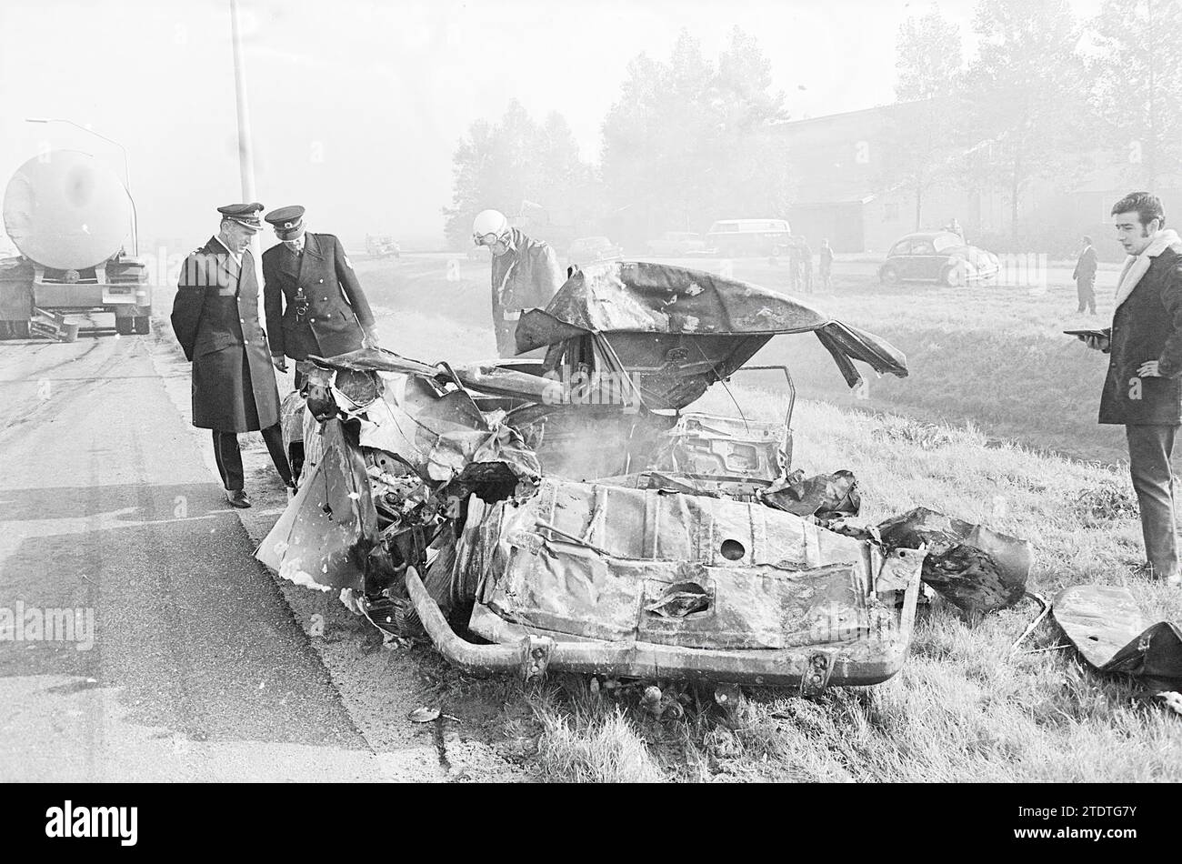 Car fog pile hi-res stock photography and images - Alamy