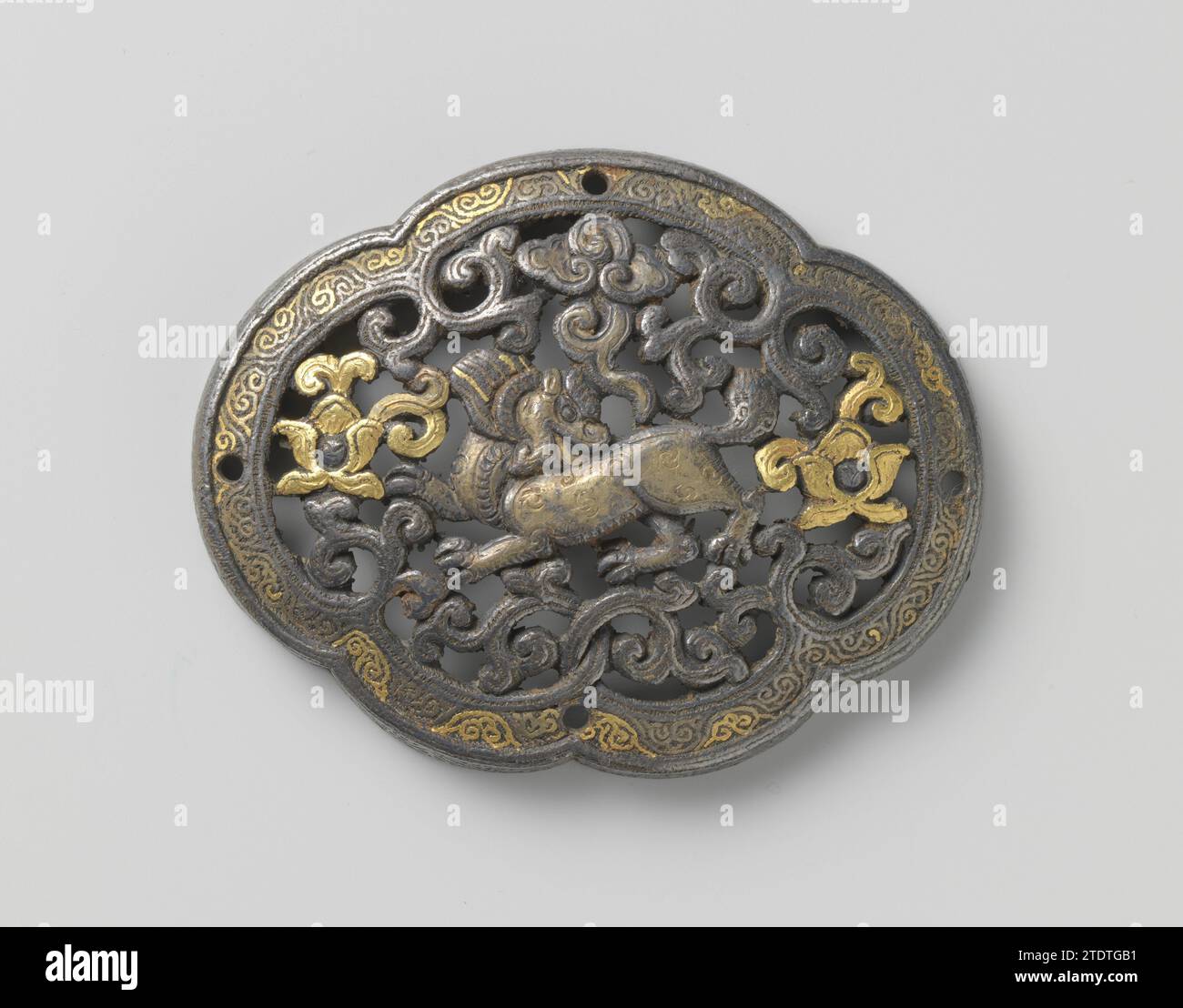 Applique, Anonymous, 1700 - 1800 Open worked, oval -shaped Applique ...