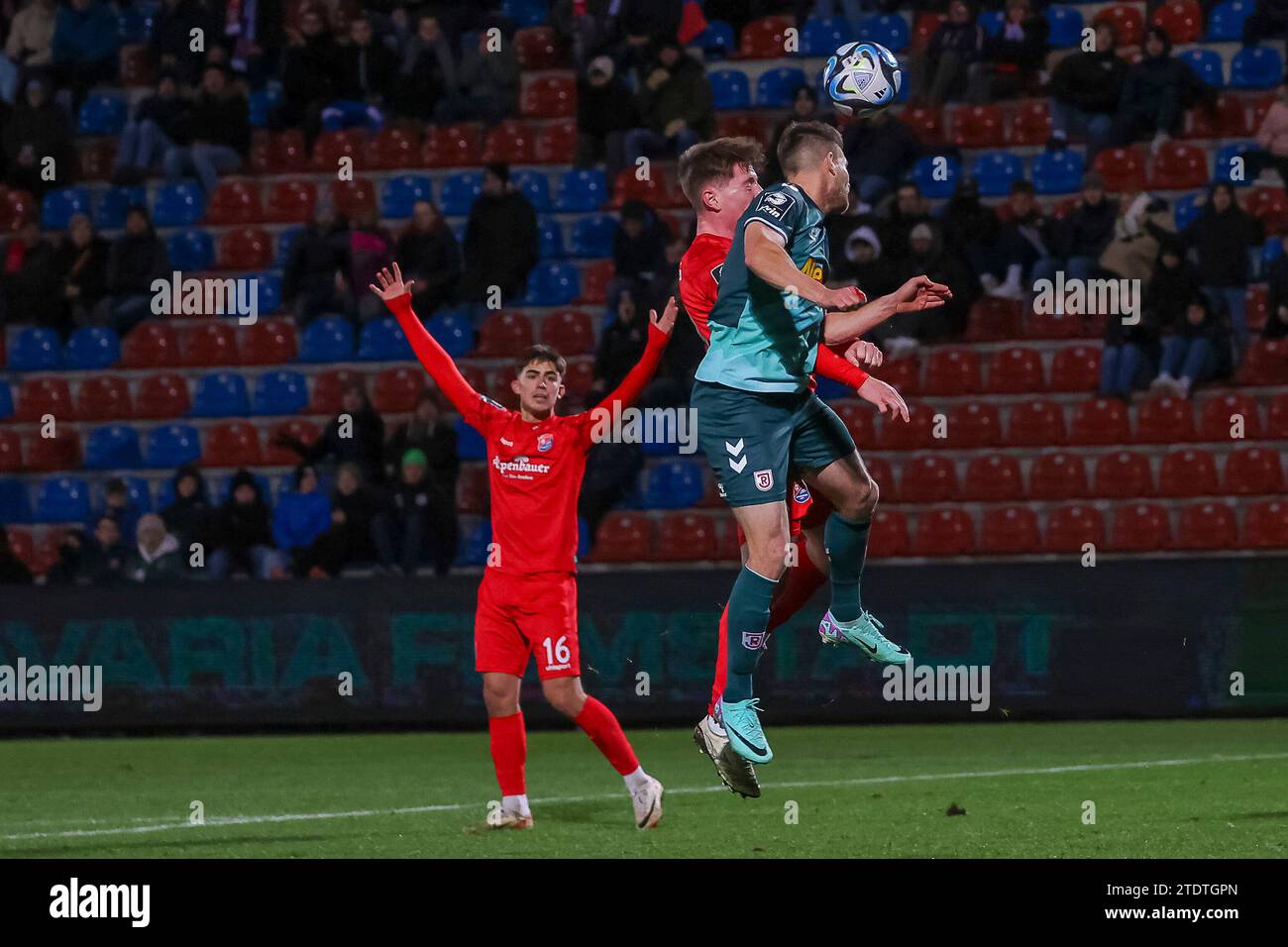Spvgg unterhaching vs ssv jahn regensburg hi-res stock photography and ...