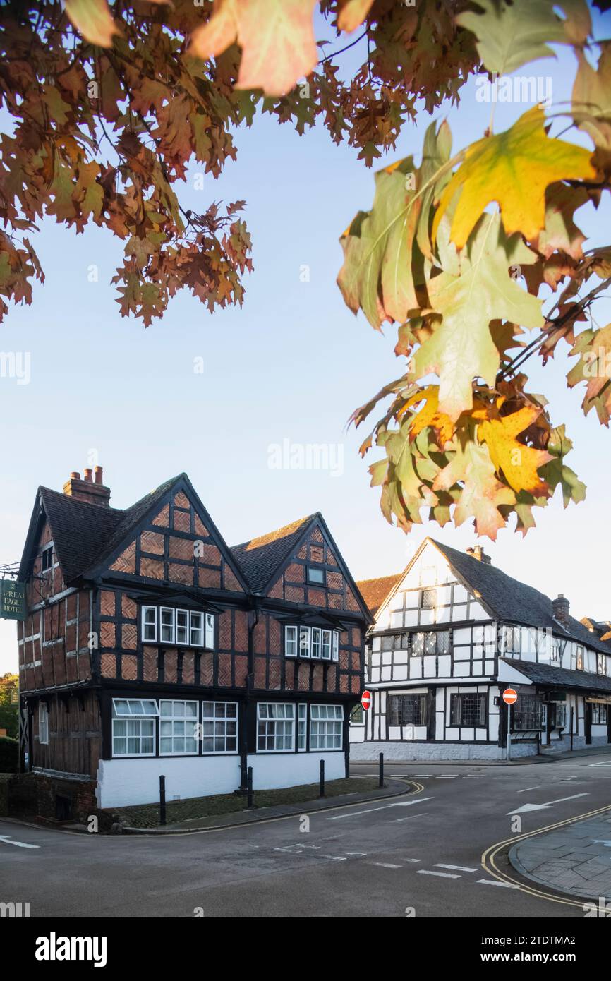 Tudor era half timbered buildings hi-res stock photography and images ...