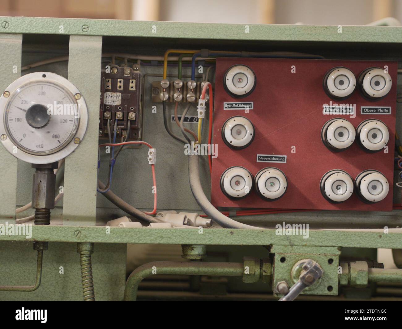 Old electrical fuse box hi-res stock photography and images - Alamy