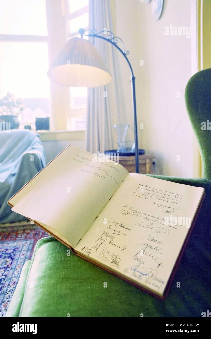 Diary Seijs Inquart, 25-04-1995, Whizgle News from the Past, Tailored ...