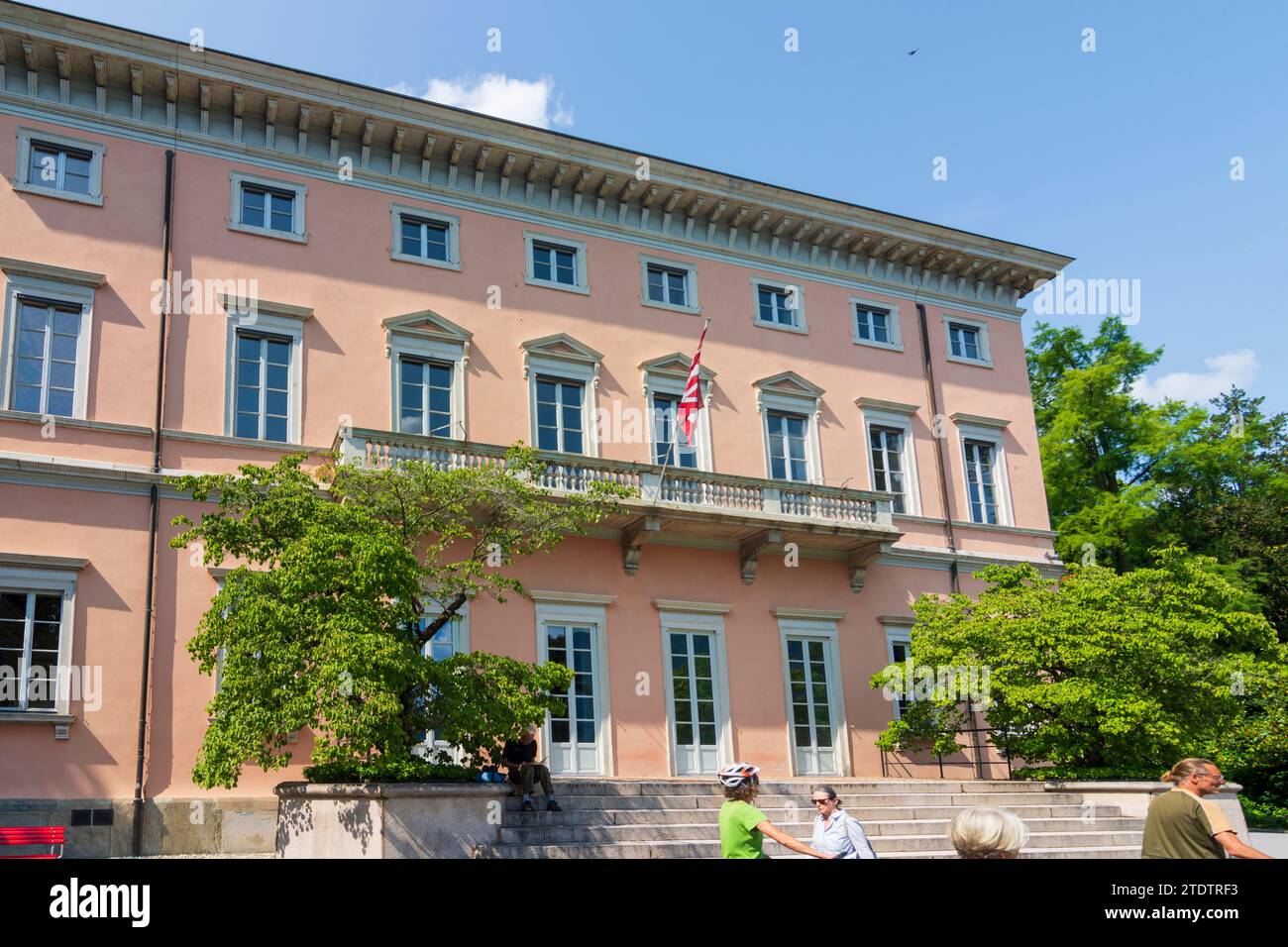Parco civico hi-res stock photography and images - Alamy