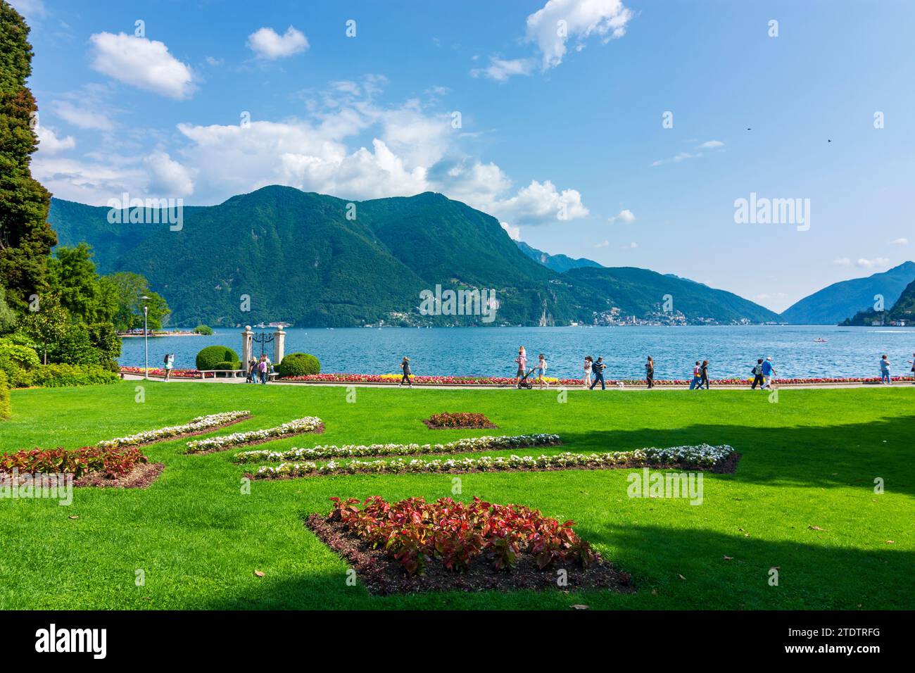 Lugano: park Parco Civico, Lake Lugano (Lago di Lugano) in Lugano ...
