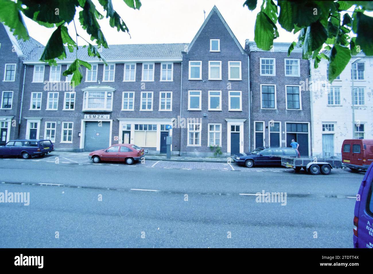 Exterior donkere spaarne 38 40 hi-res stock photography and images - Alamy