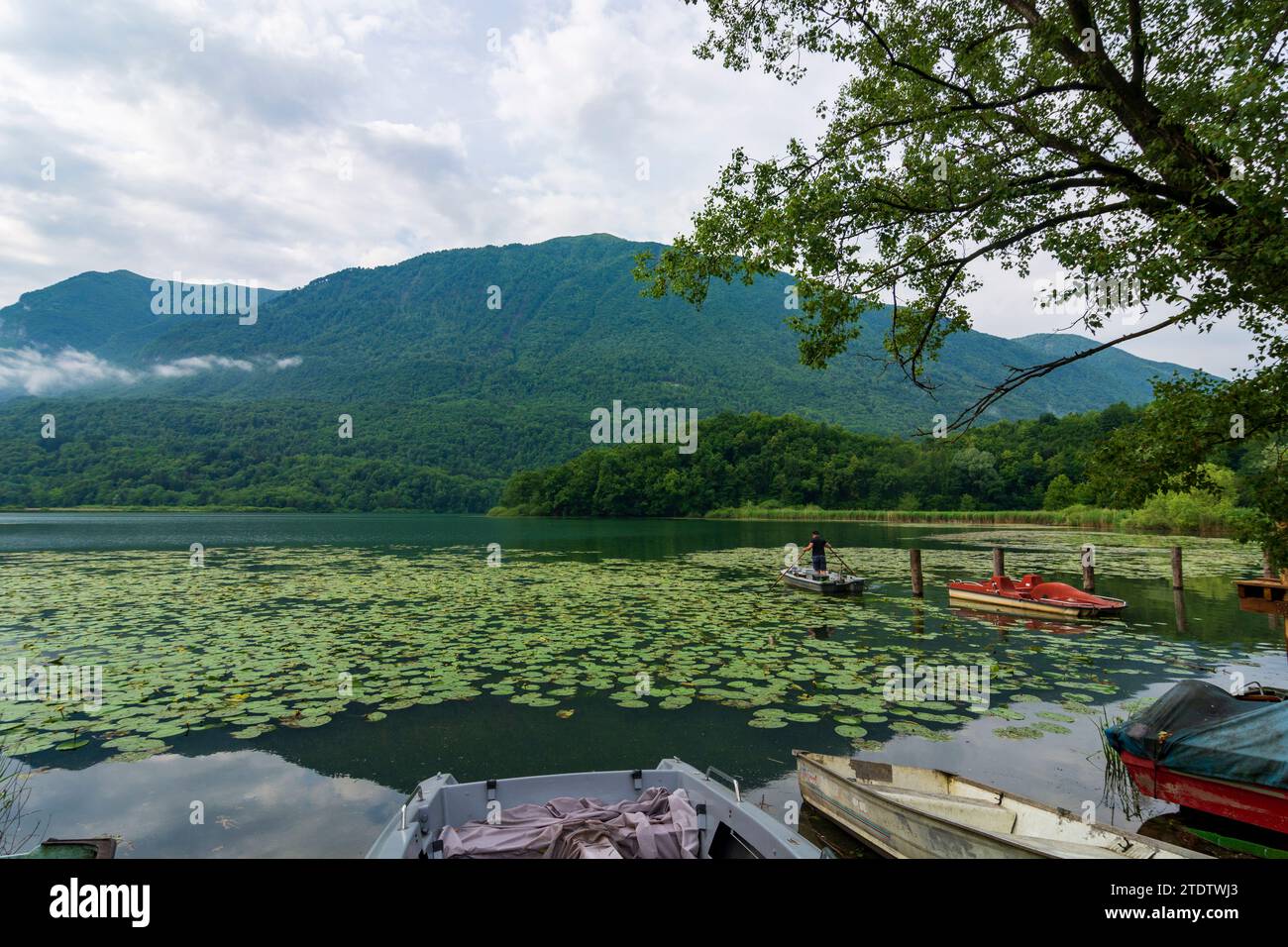 Piano lake italy hi-res stock photography and images - Alamy