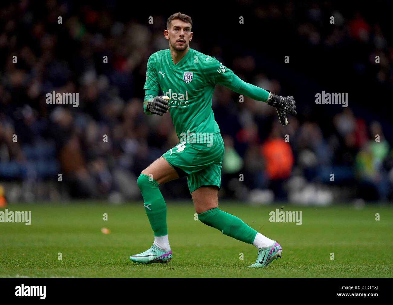 West Bromwich Albion goalkeeper Alex Palmer during the Sky Bet ...