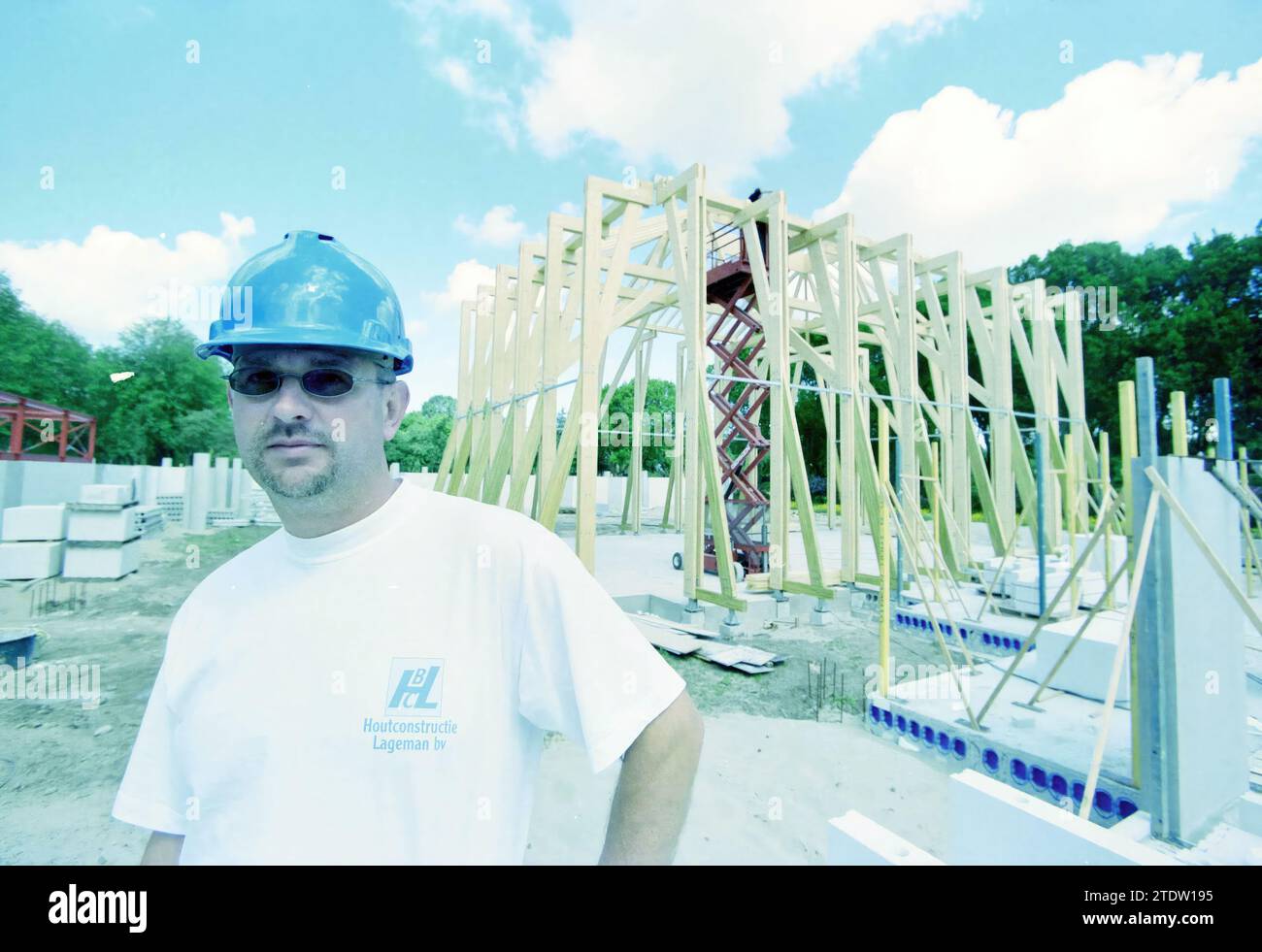 Timber construction lageman bv work hi-res stock photography and images ...