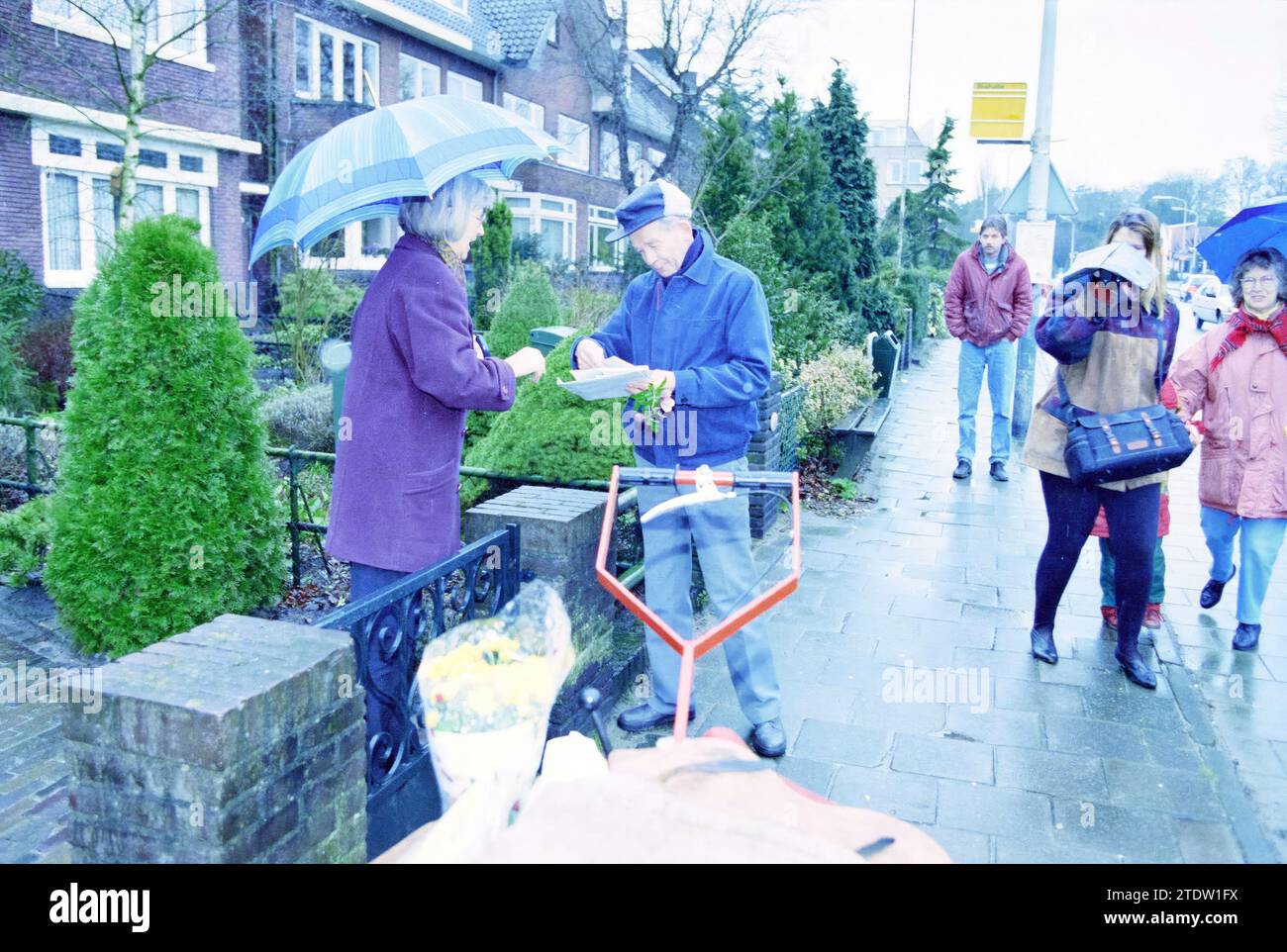 Postman van eerden hi-res stock photography and images - Alamy