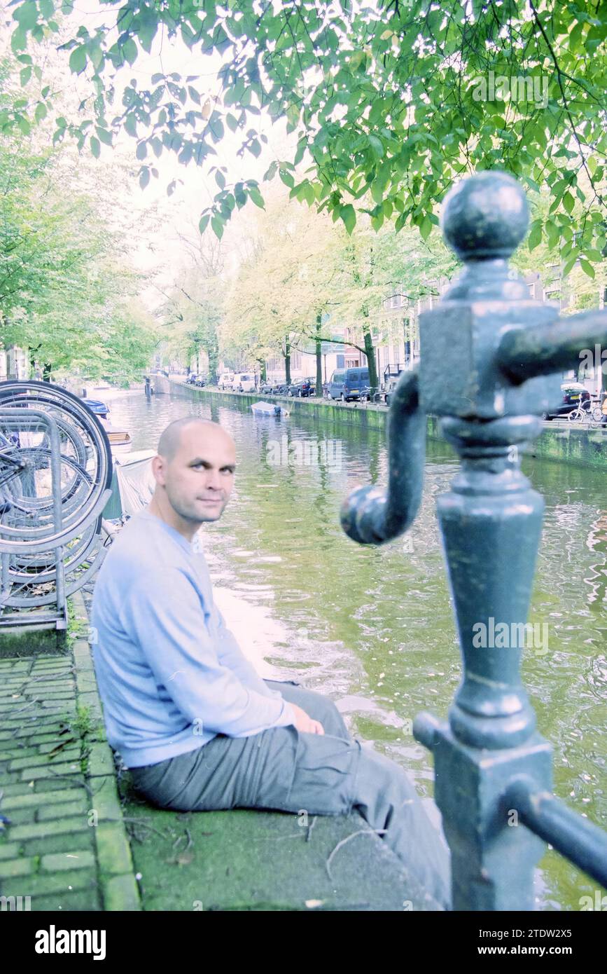 2001 te hi-res stock photography and images - Alamy