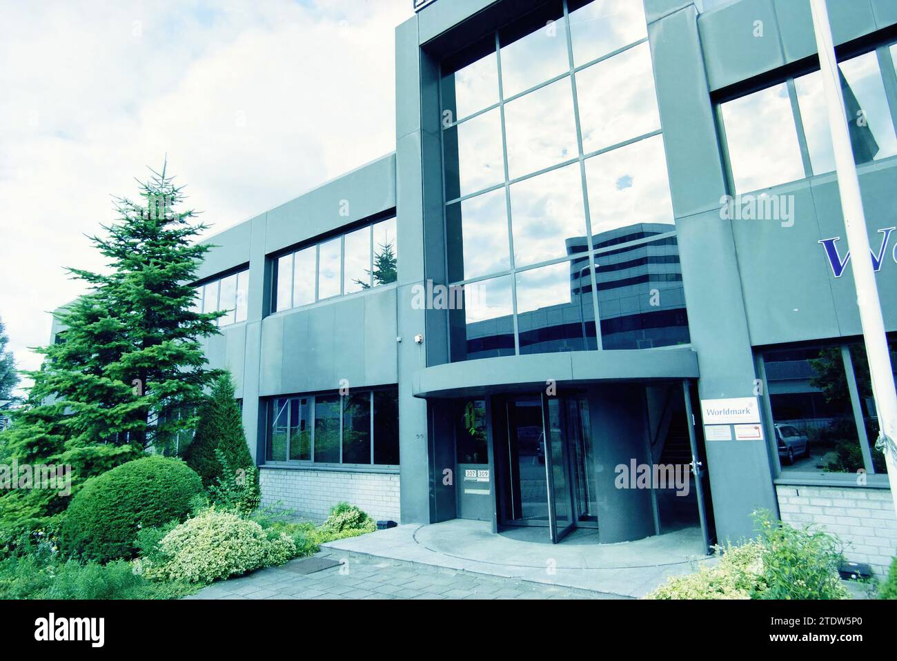 Office building schipholweg 307 309 hi-res stock photography and images ...