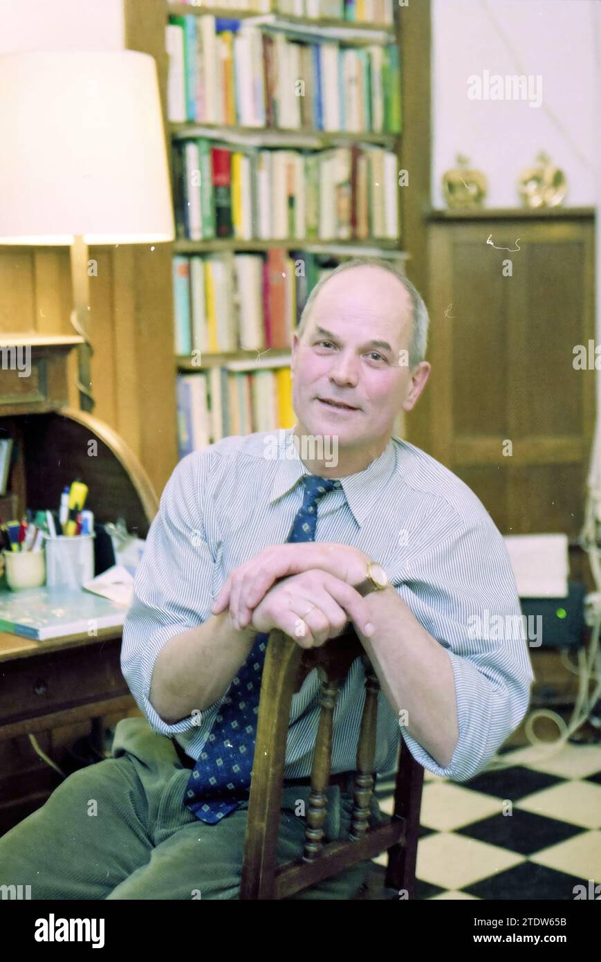 Professor engineer h hi-res stock photography and images - Alamy