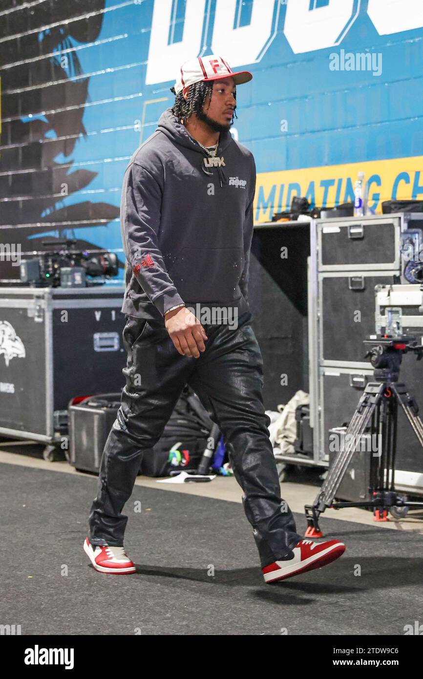 Baltimore Ravens linebacker Malik Harrison (40) arrives at the stadium ...