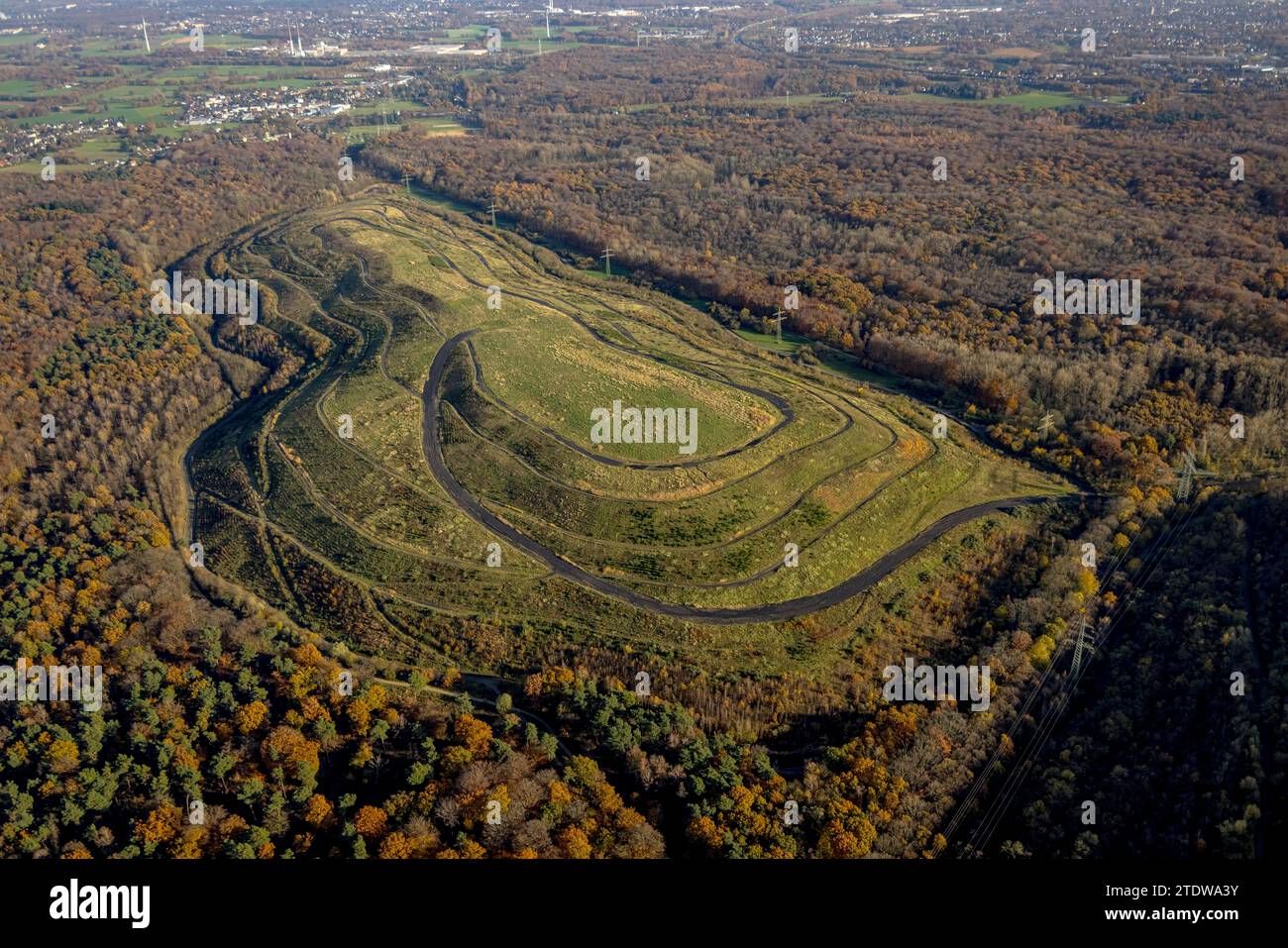 Slag pile hi-res stock photography and images - Alamy