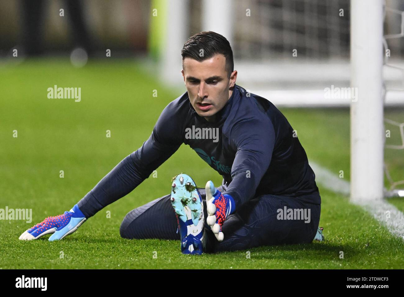 ANTWERP - FC Barcelona goalkeeper Inaki Pena during the UEFA Champions ...