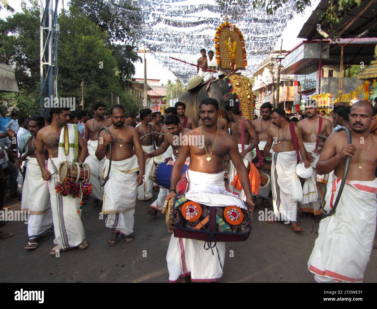 the various forms of the Indian caste system in society the indian ...