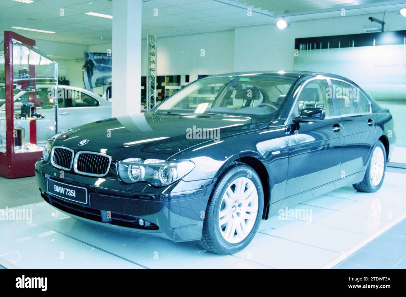 BMW 700 series, 16-12-2001, Whizgle News from the Past, Tailored for ...