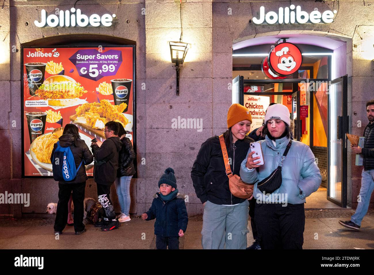 Jollibee restaurant hi-res stock photography and images - Alamy