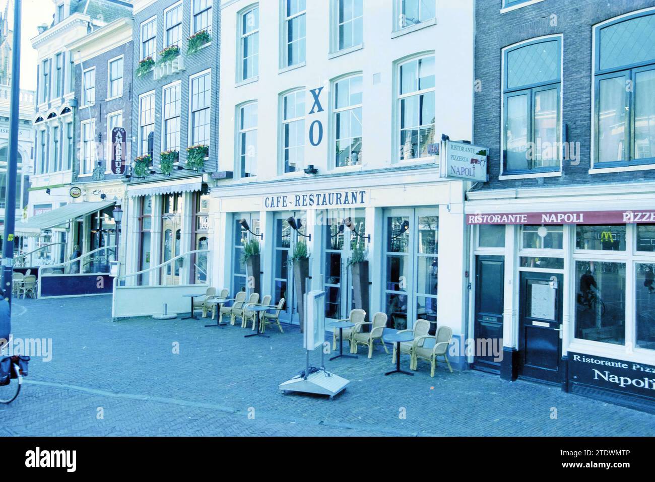 Exterior restaurant xo hi-res stock photography and images - Alamy