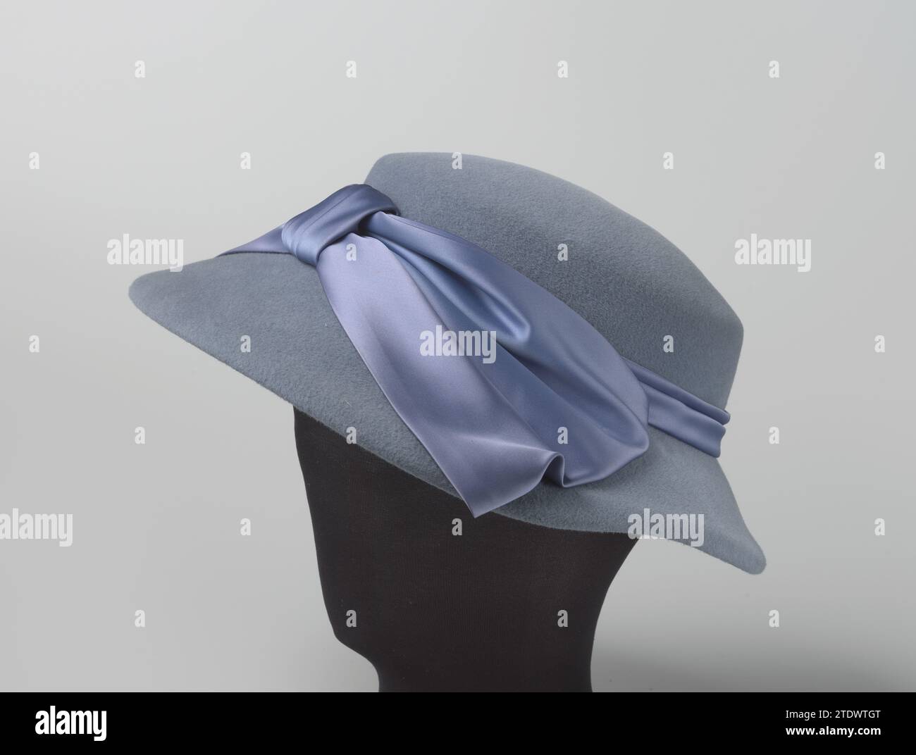 Hat of light blue felt, with a bow made of satin, Charles, c. 1950 Hat ...
