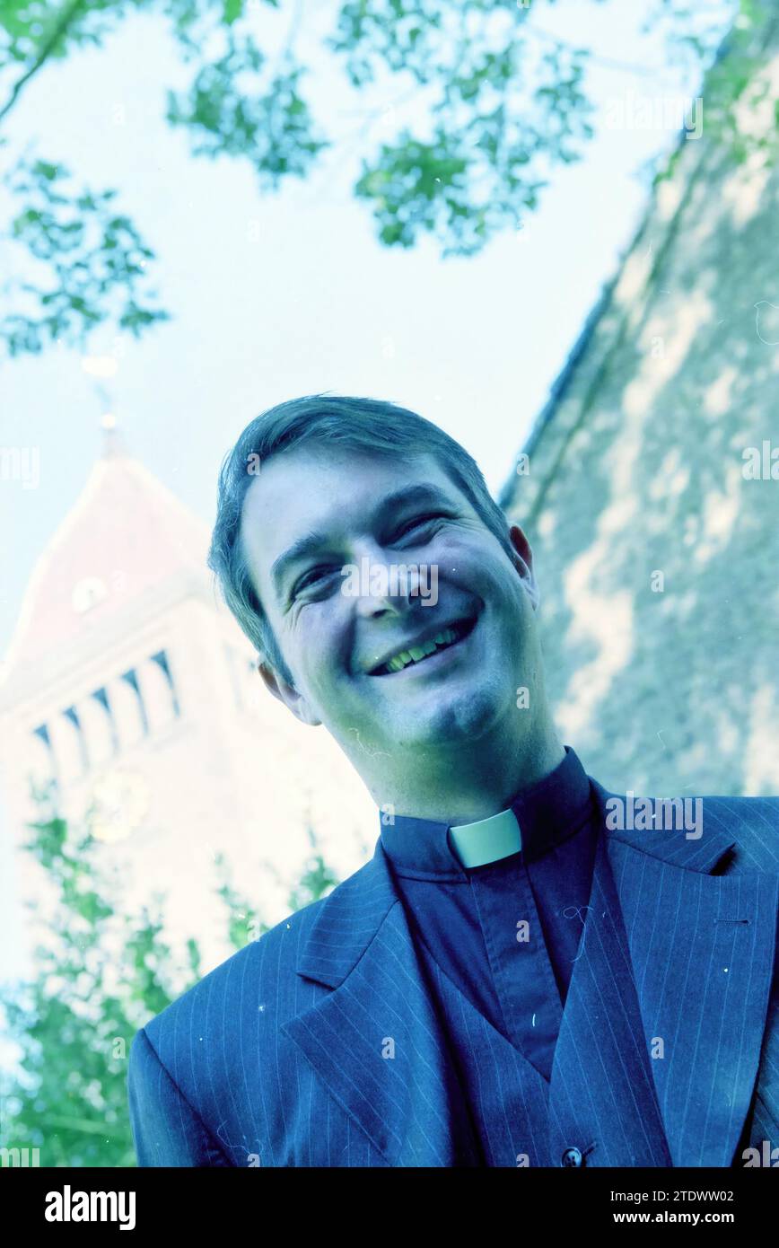 Pastor wagenmaker hi-res stock photography and images - Alamy
