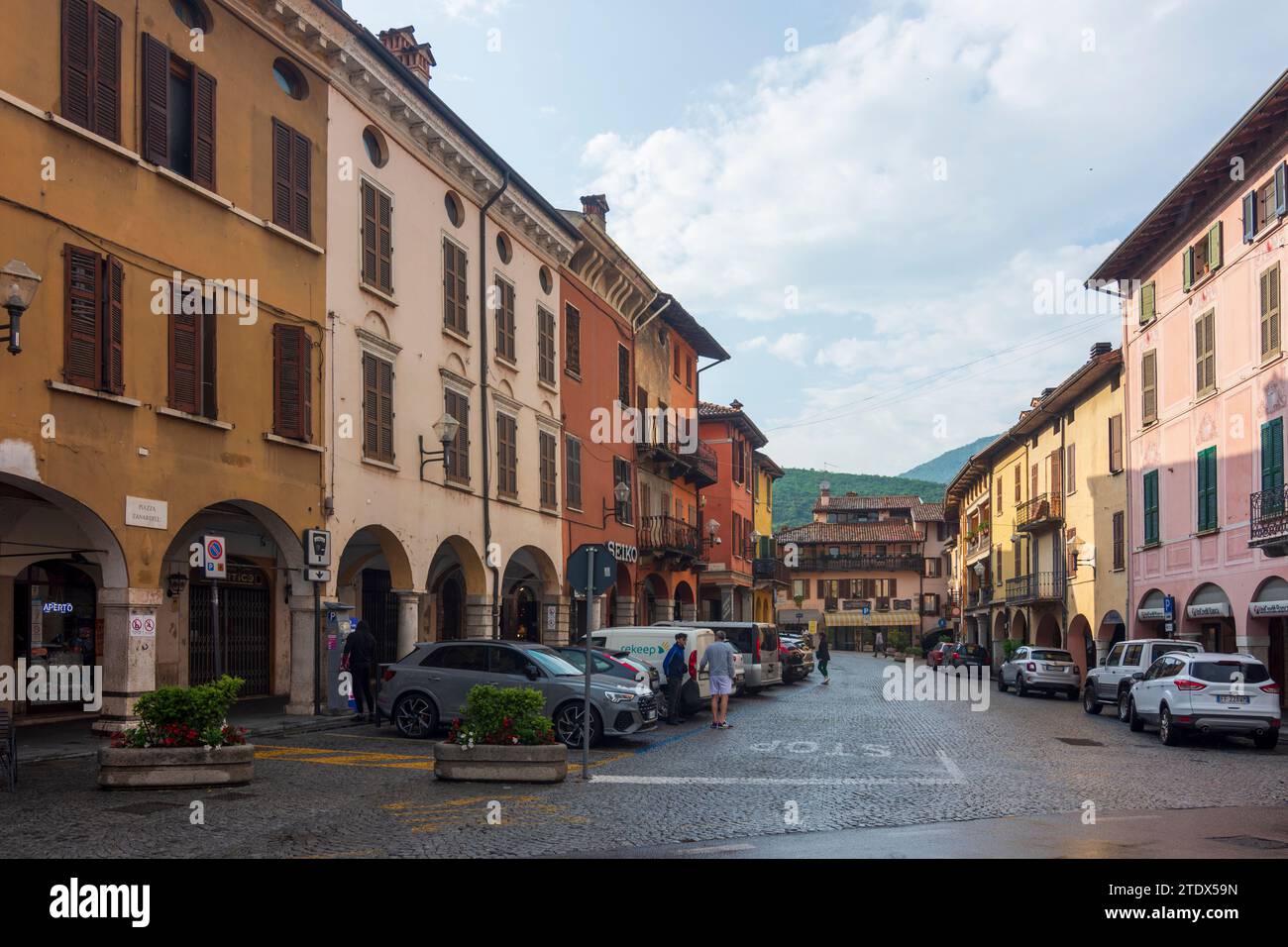 Old town in brescia hi-res stock photography and images - Alamy