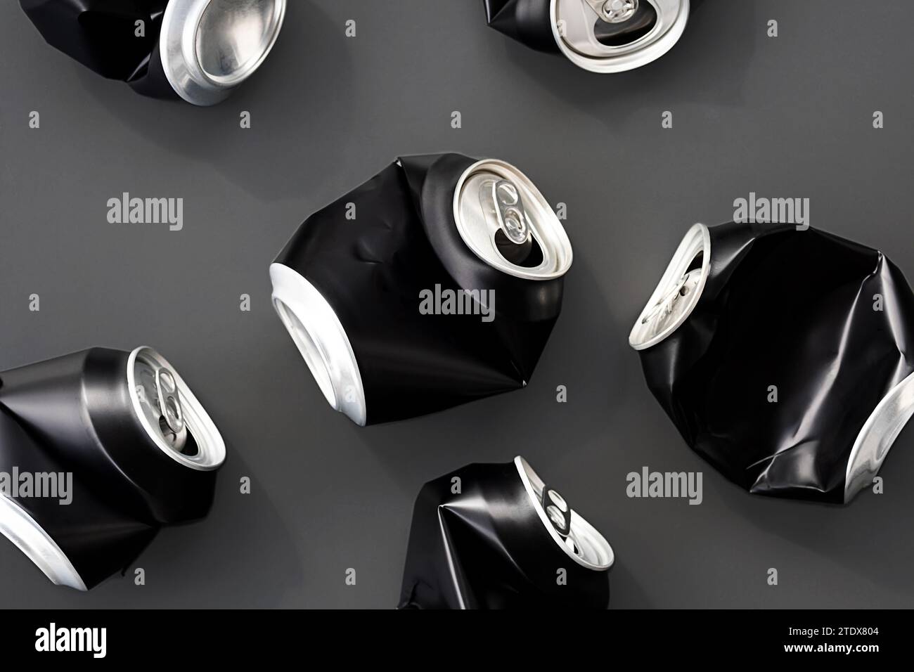 Sorting aluminum cans for recycling hi-res stock photography and images ...