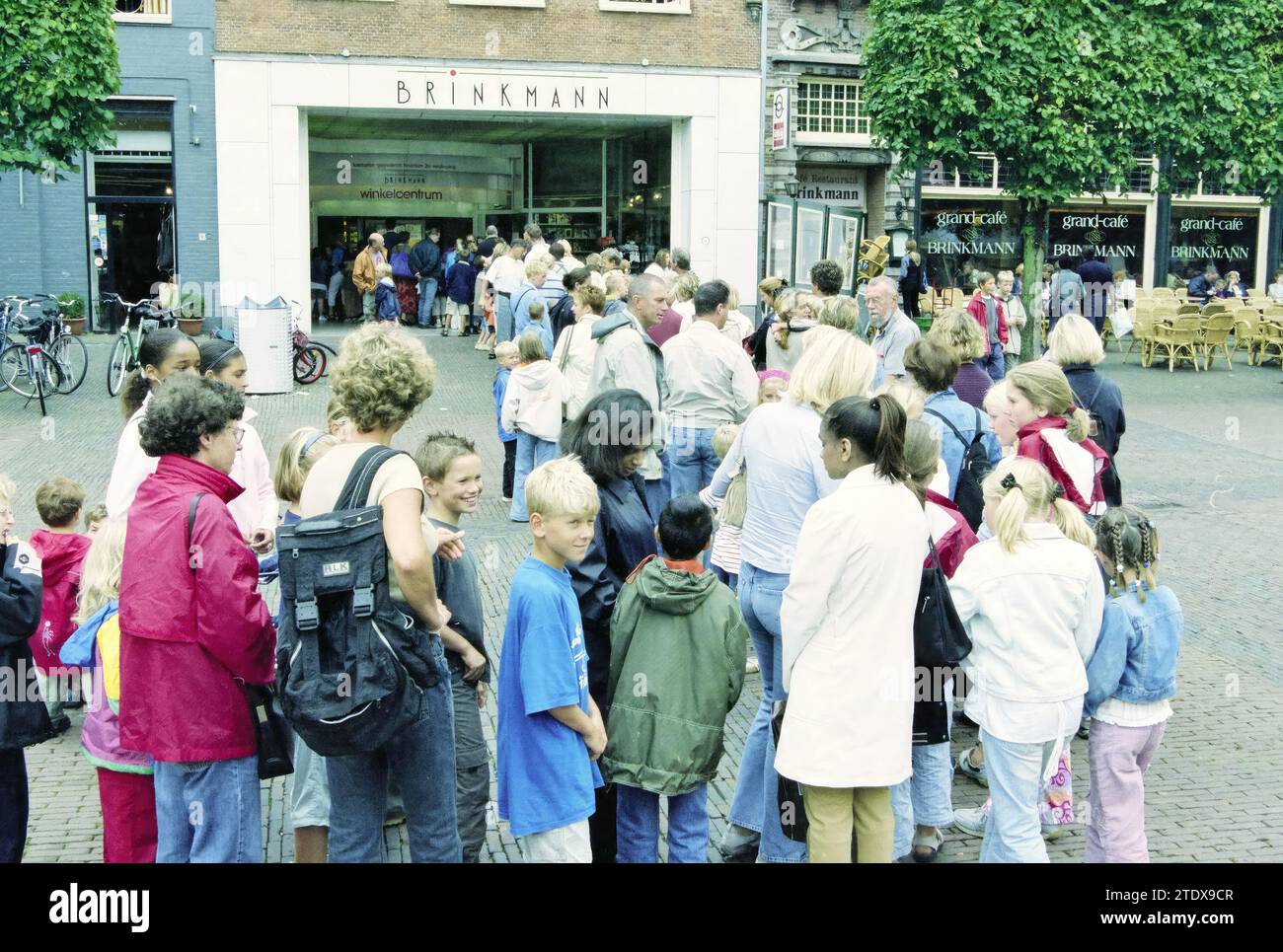 Busy brinkmann cinema hi-res stock photography and images - Alamy