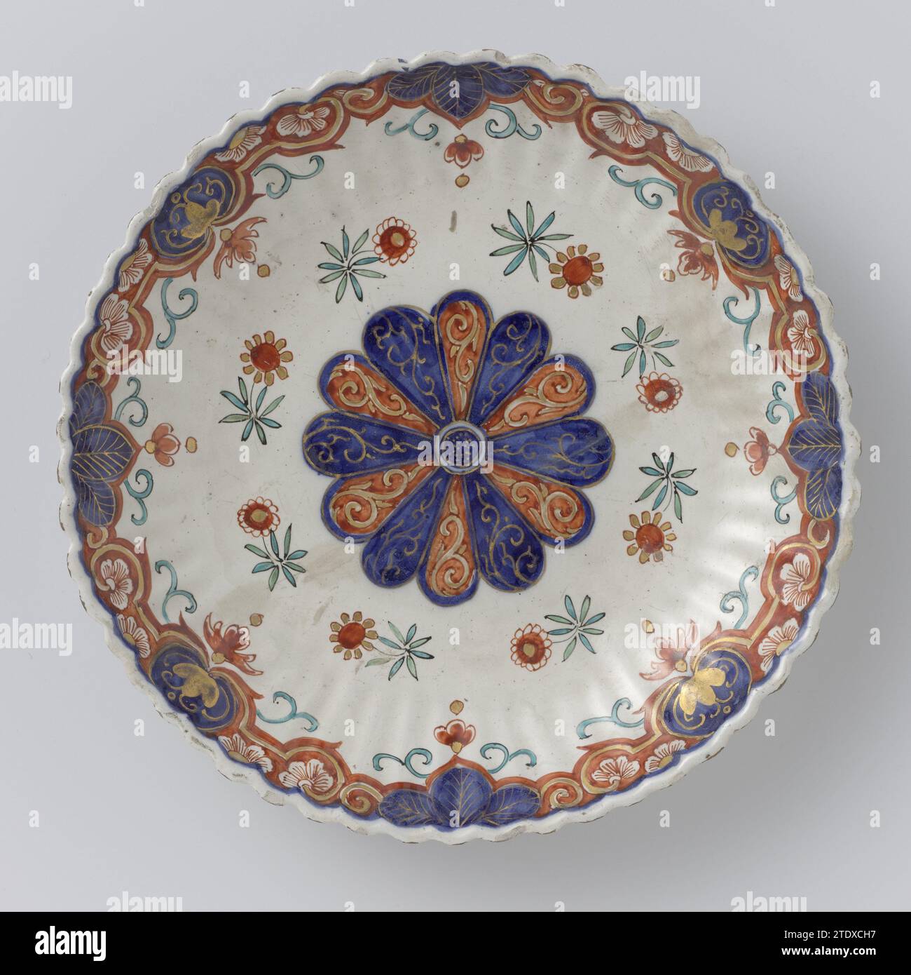 Scale of multi -colored Faïence, the Greek A, c. 1700 - c. 1725 Scale ...