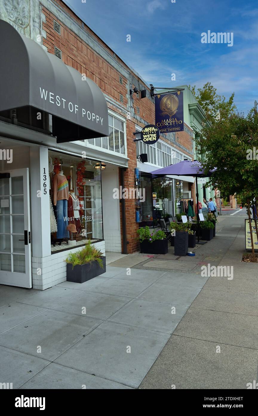 Calistoga, California, USA. A main street in Calistoga in the heart of ...