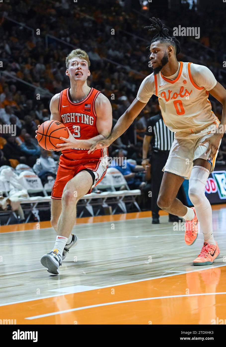 KNOXVILLE, TN - DECEMBER 09: Illinois Fighting Illini forward Marcus ...