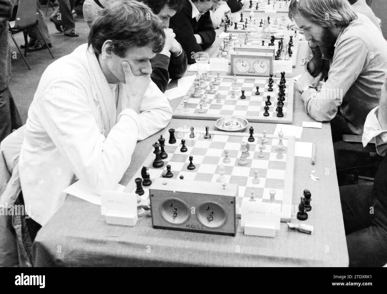 Overview of player field Hoogovens Chess Tournament 1983, Wijk aan Zee ...