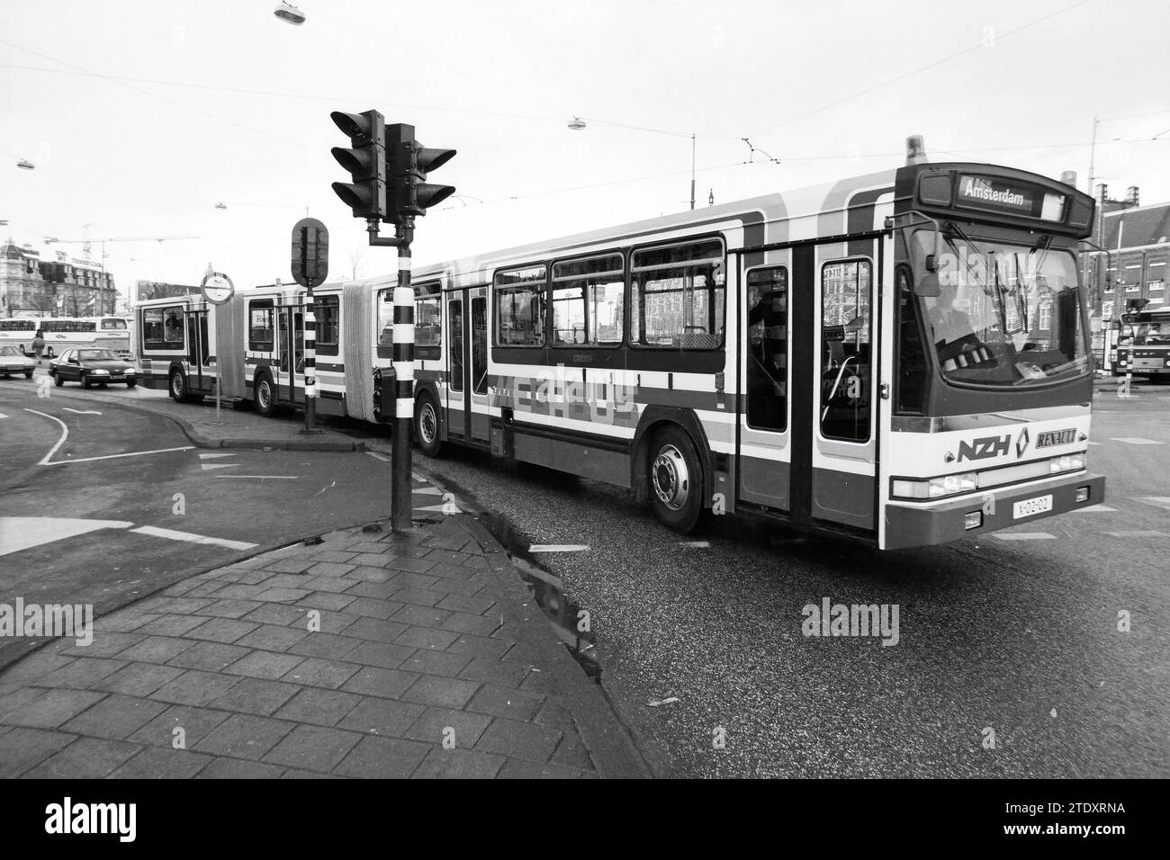 NZH presentation Mega-bus Amsterdam, Noord Zuid Hollandse ...