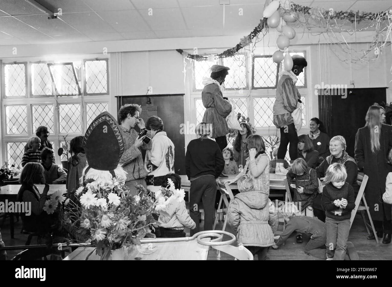 Opening community center De Ark, Neighborhoods, community centers ...