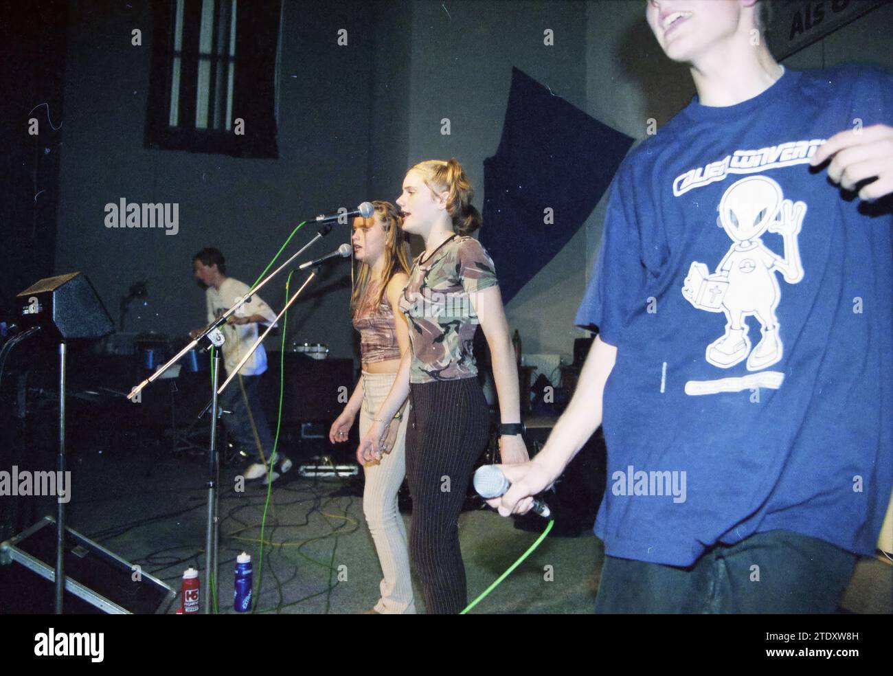Christian dance party, 18-06-1998, Whizgle News from the Past, Tailored ...