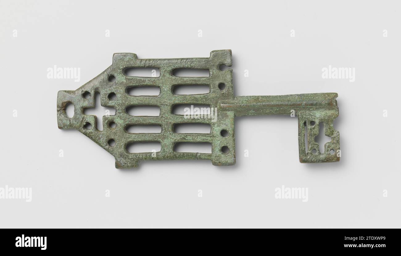 39 keys from the collection of Emmanuel Vita Israël, anonymous Pipe key ...