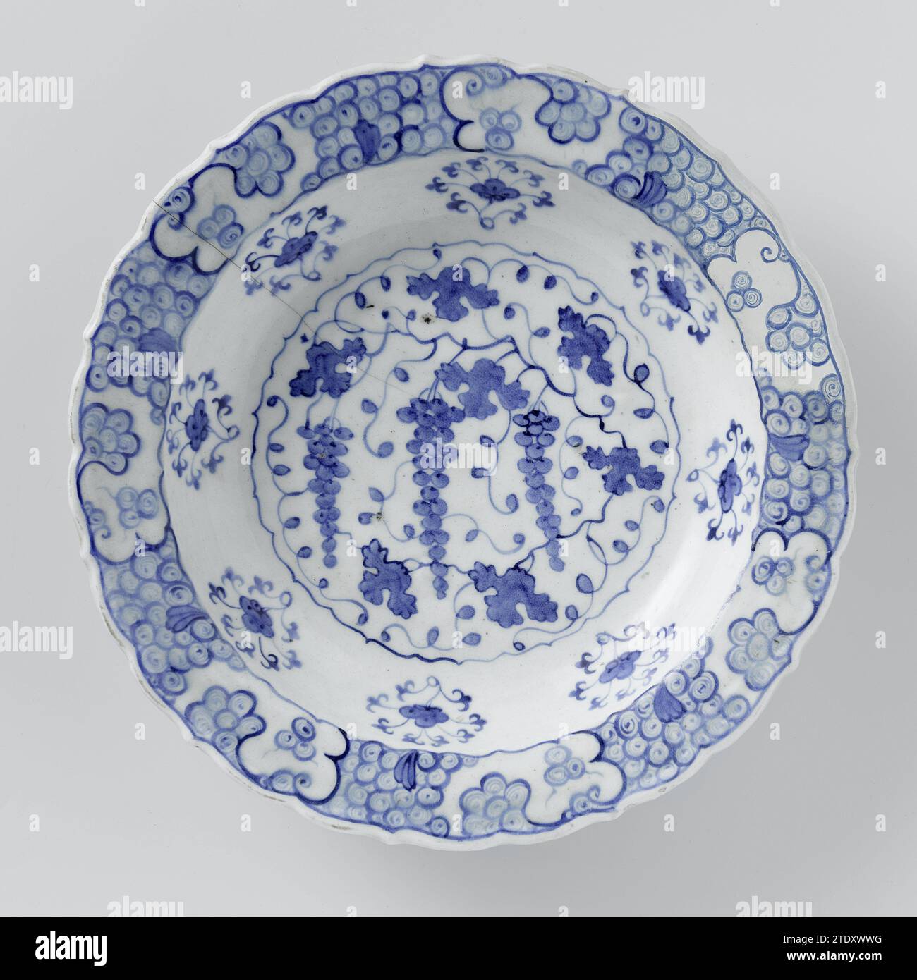 White frit hi-res stock photography and images - Alamy