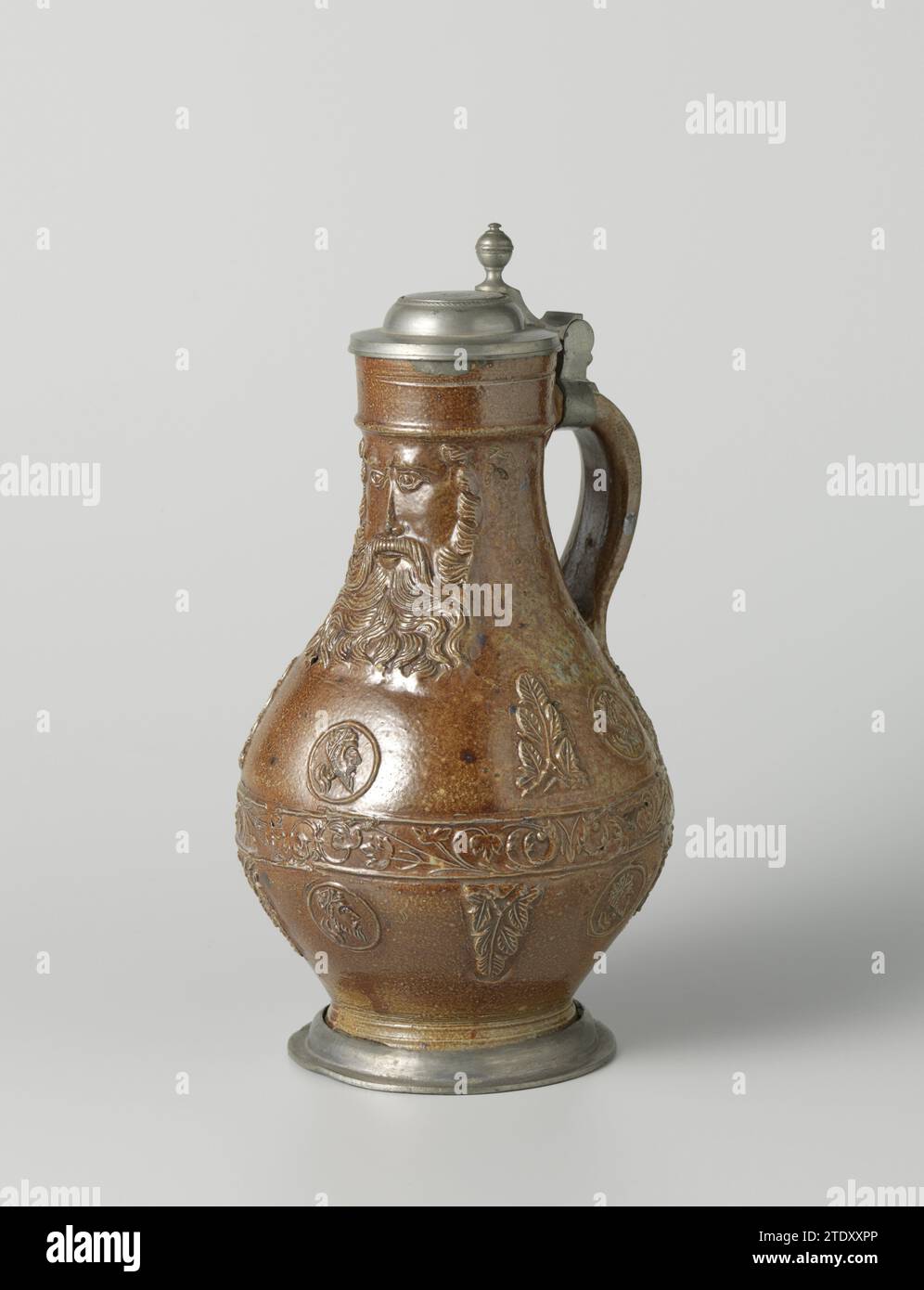 Bartmann jug hi-res stock photography and images - Alamy