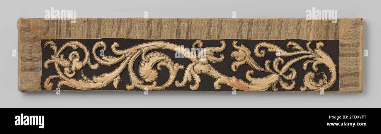 Lace embroidery strip hi-res stock photography and images - Alamy
