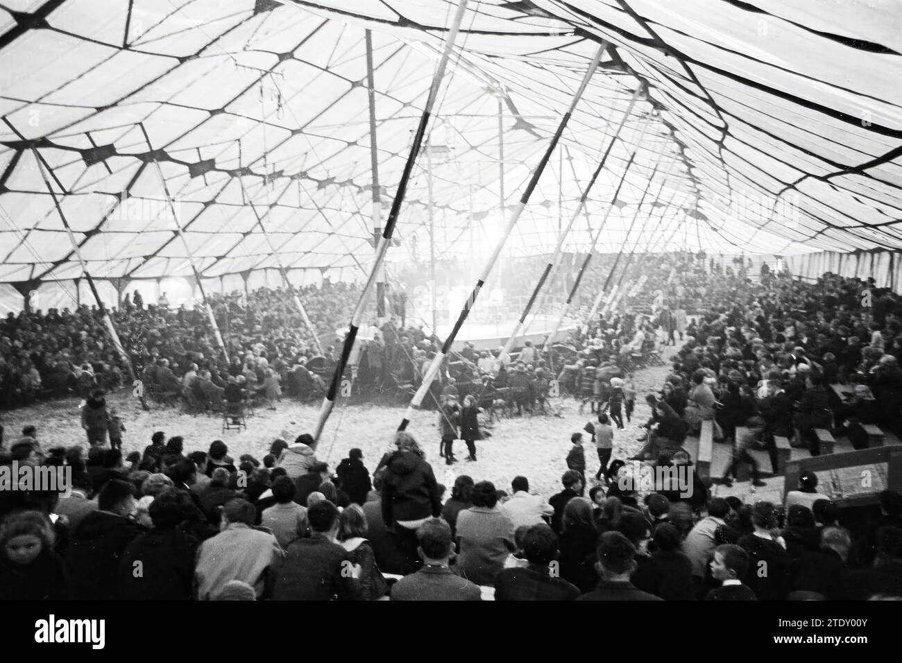 Musical performance in circus tent, Whizgle News from the Past ...