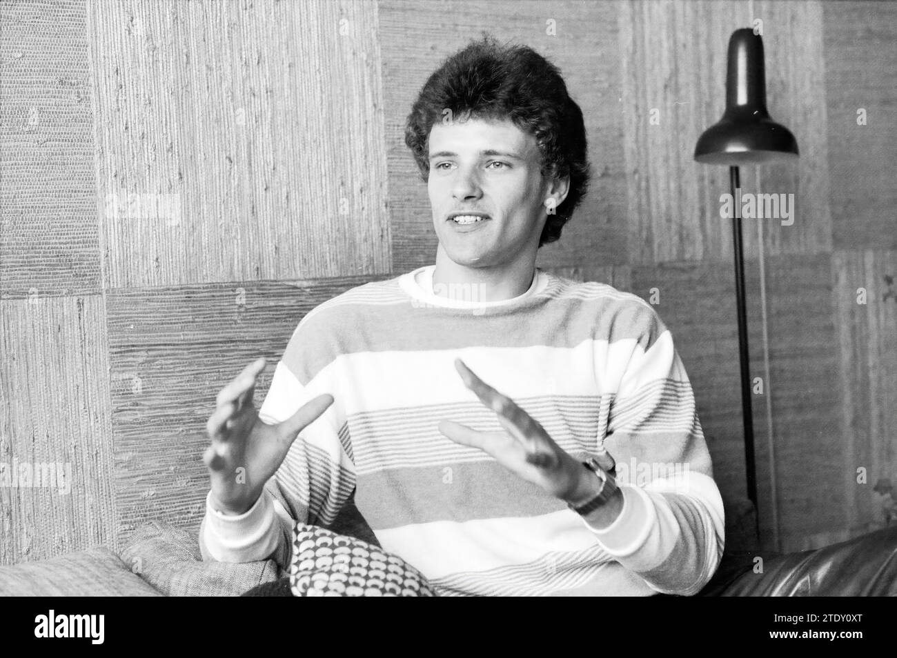Portrait manfred nan football player telstar hi-res stock photography ...