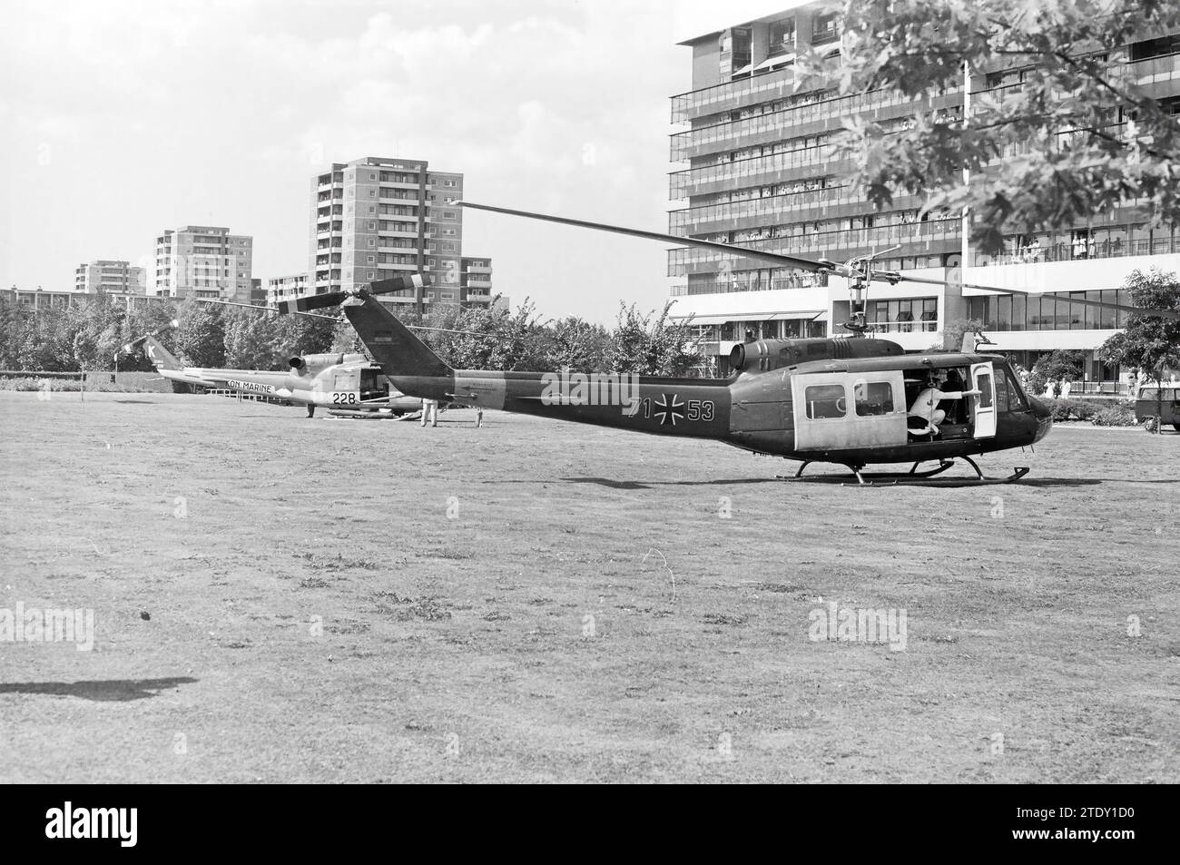 German patient is picked up by helicopter, Sick and Hospitals, 27-08 ...